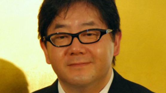 Yasushi Akimoto Menjadi Penulis Lirik Paling Sukses Secara Komersial Di ...