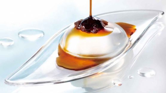 Menikmati Musim Panas di Jepang dengan Dessert Unik: Kue Tetesan Air ...