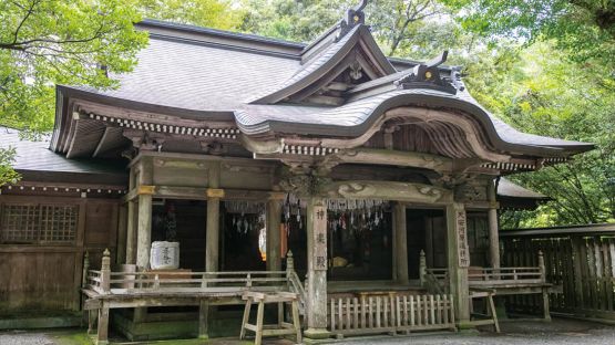 3 Kuil Paling Sakral dan Bersejarah Di Miyazaki | Berita Jepang ...