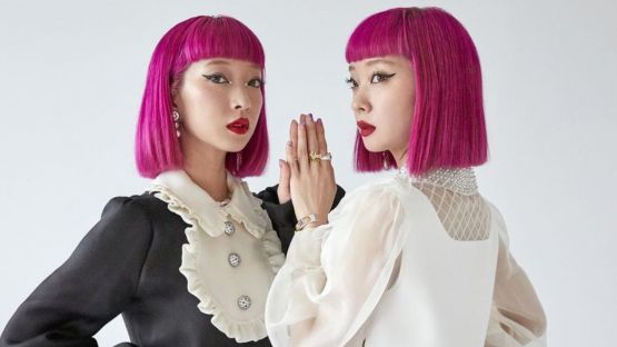 Ami dan Aya “AMIAYA”, Sensasi Dunia Fashion Jepang | Berita Jepang ...